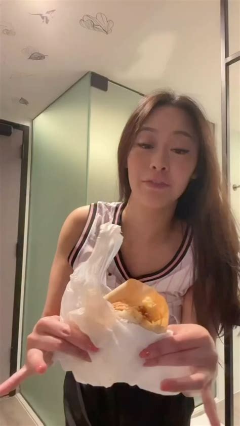 Its Aprilhillsxo 😍 The I9 And I7 Are Both High Performance Processor