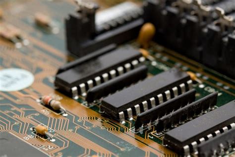 What Does Flash BIOS Mean It Still Works Giving Old Tech A New Life