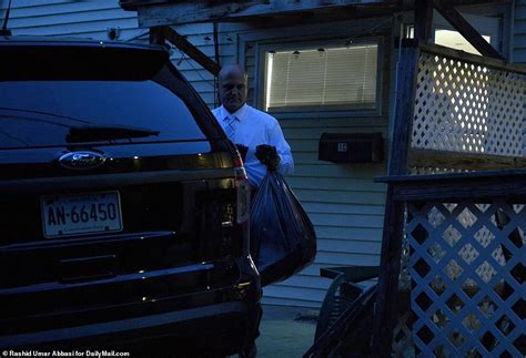 Gaunt Steven Hoffenberg Spent Final Days Living Quietly Neighbors Had No Idea About Epstein