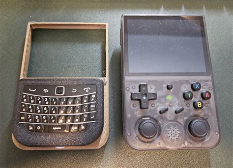 Anberdeck Mod Turns Anbernic Rg353v Game System Into A Handheld Linux Terminal Liliputing