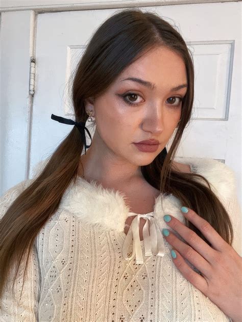 37 Adult Pigtail Hairstyles That Are Trending Styleoholic