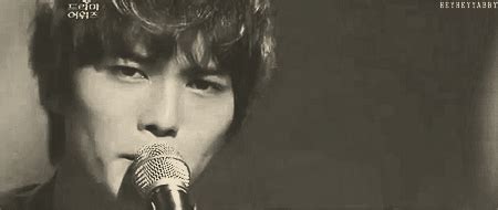 Lee Jonghyun Korean Gif WiffleGif