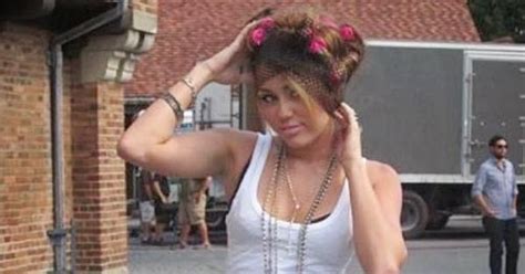 Miley Cyrus Lingerie Photos Collection Clothing Performs Disturbing Of Miley Underwear