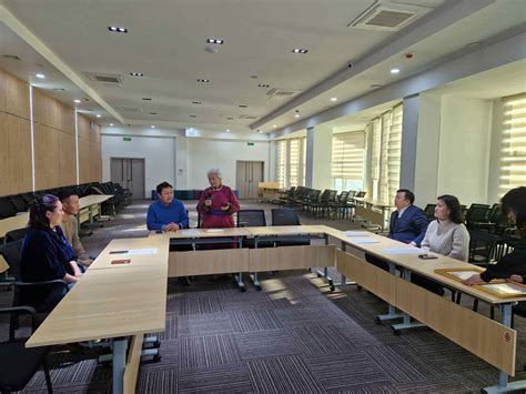 Эрдэмтэн Г Очирын нэрэмжит тэтгэлгийн эзэд тодорлоо Монгол Улсын Их Сургууль