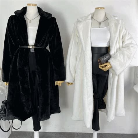 왕따숩무스탕왕추천겨울신상 밍크 스노우 롱 부들부들 따뜻 양털 겨울 무스탕 코트 2color 에이블리