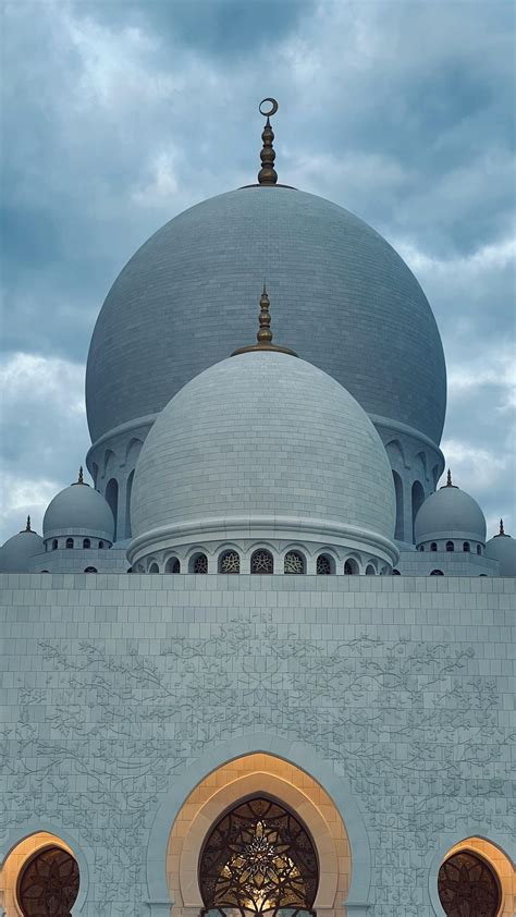 Uae 거룩한 건물 건축 관광지의 구슬 그랜드 기둥 꽃 꽃무늬 다비 돌 돔 동쪽 두바이 라마단 랜드마크 마시드 모스크 무슬림 문화 미나