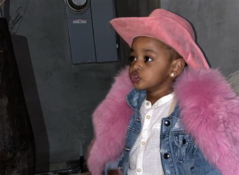 Cardi B Mom Shamed For Tweet Rapper Shuts It Down