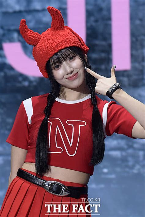 엔믹스 지우 깜찍한 뿔 모자 [포토] 포토 기사 더팩트