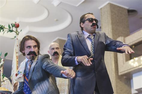 Спектакълът Балкански синдром по Станислав Стратиев на 26 Септември в Доходно здание