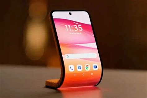 Motorola Bendable Phone ने Mwc 2024 में मचाया तहलका एडेप्टिव यूजर