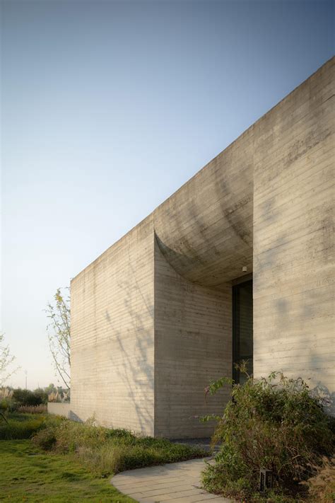 More Architecture · Divisare