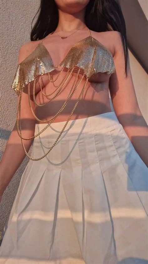 This Topis Quite Unsafe To Wear In Public