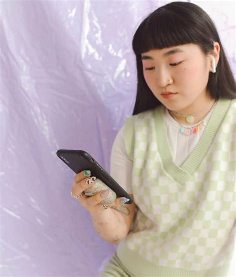 Love Island Is Showing Us That Gen Z Has A Lot To Learn About Existing