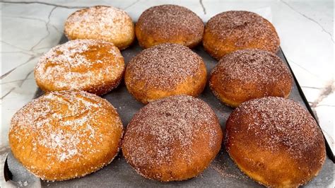 The Secret To Making Fluffy Custard Cream Donuts At Home With Simple Tools