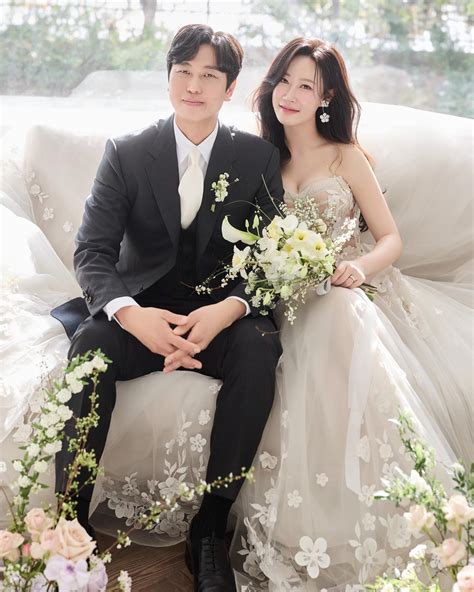 성수동꽃집 라베이유드 플라워 부케디렉팅 라베이유드플라워 수선화와 카라 믹스로 깔끔하지만 네추럴한 부케🤍 ғʟᴏᴡᴇʀ ᴅɪʀᴇᴄᴛɪɴɢ ‘ ⠀ 하반기 디렉팅 일정