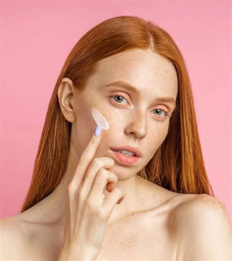 The Best Natural Primers To Achieve Smoother Skin In