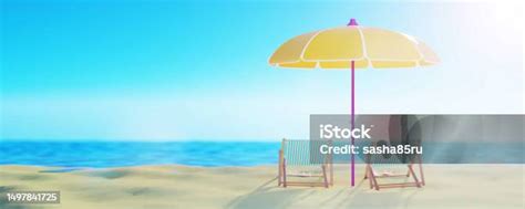 모래사장에 우산이 있는 긴 의자 테마 컨셉 휴식 시간 여름 컨셉입니다 휴가 시간 해변에서 휴가 3d 렌더링 가구에 대한 스톡 사진 및 기타 이미지 Istock