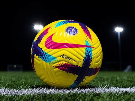 Релиз зимней версии мяча АПЛ - Nike Hi Vis Premier League 22/23 ...