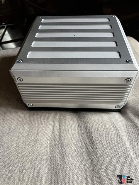 Isotek Titan EVO3 Photo #4179923 - US Audio Mart