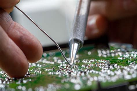 Repairing A Circuit Board ThriftyFun