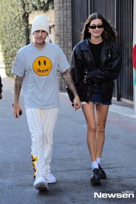 안면 마비 저스틴 비버 ♥헤일리 비버 손 꼭 잡고 데이트[파파라치컷] 인스티즈 Instiz 인티포털 카테고리