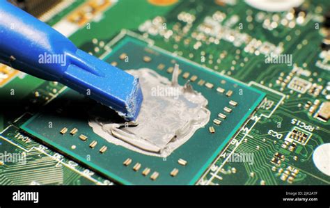 Replacement Extrusion Of Thermal Paste On The Laptop Processor