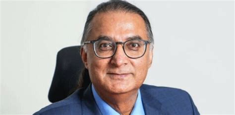 pakistan polio eradication program chief dr shahzad baig resigns