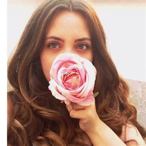 Gigi Gigi Aarg Threads Say More