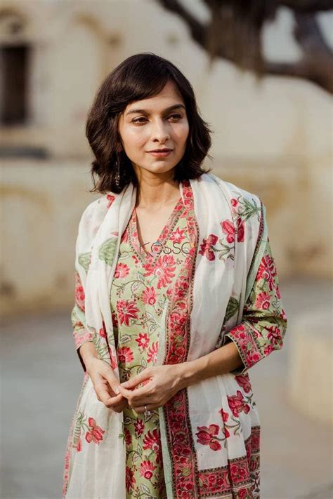 Buy Red Green Phool Jaal Kurta With Dupatta Kuoj64 Online