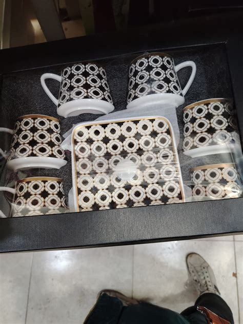 მანანა ბოჭორიშვილის შემოქმედება სიძველისგან გაცრეცილი ფოტო წინაპარის სათაყვანო სახე პაპის