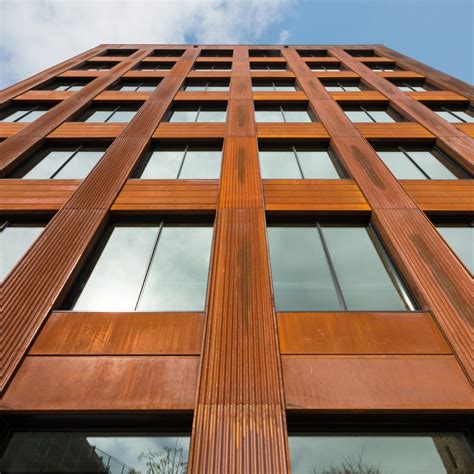 Michael Green Completes Largest Mass Timber Building In United States