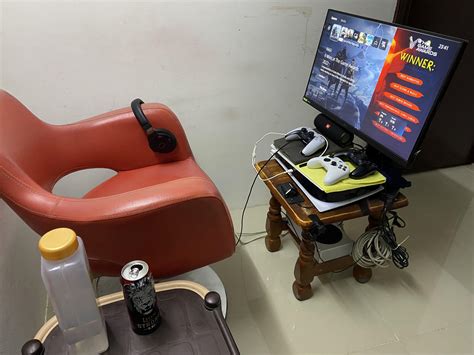 My Simple Setup With A Hair Saloon Chair Lol Ps A Middle East Worker