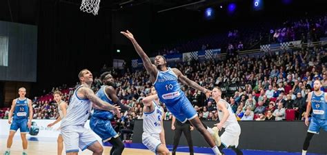 Будівельник здобув другу перемогу в Кубку Європи ФІБА Баскетбол Oboz Ua