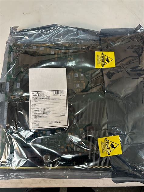 Used New CISCO DS X9232 256K9 32 Port 8gbs Advanced Fiber Channel Switching Module UBB Threads