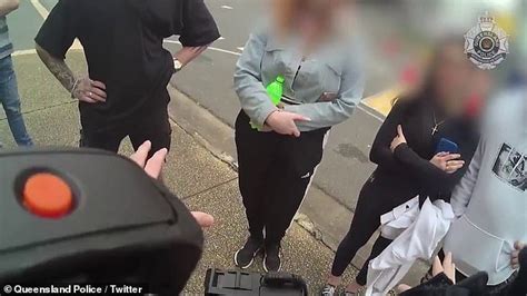 Six Victorians Fined 24 000 After Lying On Border Declaration Forms Trying To Enter Queensland