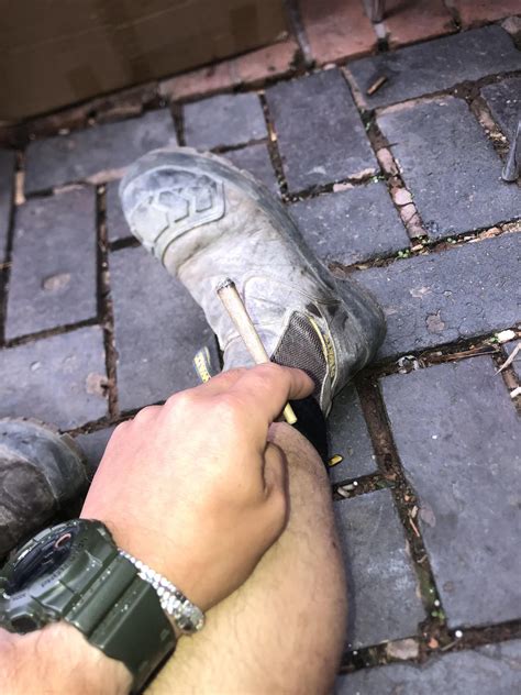 Gotta Have A Dooby Before Work Scrolller