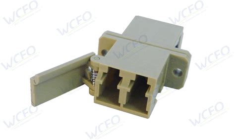 LC Duplex Plastic Adapter With Shutter WCFO