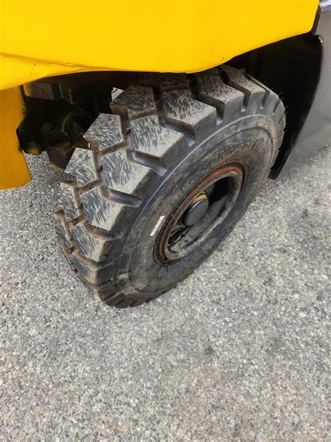 중고지게차 [두산] 02년식 2톤 노랭이 지게차 중고지게차 중고지게차 직거래 매매 지게몬