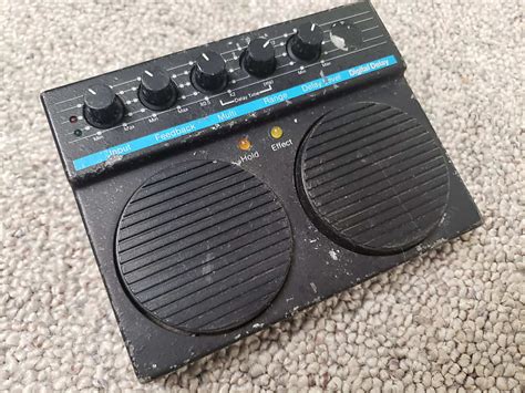 Rare Vintage 80s Fender Dgl 1 Stereo Digital Delay Guitar Reverb