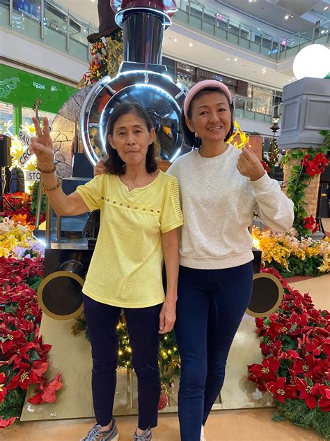 Happy Saturday Shopping Malls Looi Lai Kuen