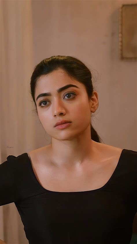 As Afreen In Sita Ramam Rrashmikamandannahot