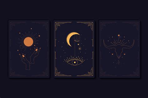 신비한 타로 카드 세트 비교 신비 연금술 및 마녀 기호의 요소 조디악 징후 비도기호가 있는 카드 손 별 달과 크리스탈의 실루엣 벡터 일러스트레이션 로고에 대한 스톡 벡터