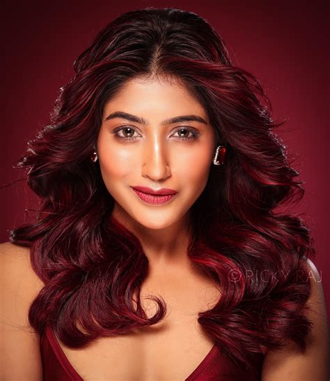 Anuradha Paul 🧿 Anuradhapaul666 • Instagram Photos And Videos