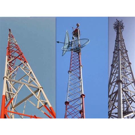 Communication Angle Steel Telecom Tower With Antenna Mounts