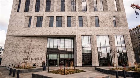 Mand Ville Frifindes For Sex Med 12 årig Men Sådan Gik Det Langt Fra