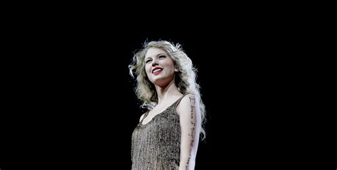 TAYLOR SWIFT EDIT ASK BLOG