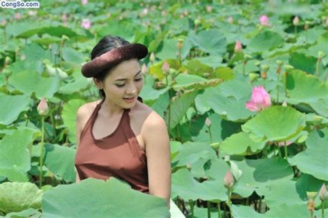 Bom Sex Thái Nhã Vân Hiện Tượng Mới Của Showbiz Việt