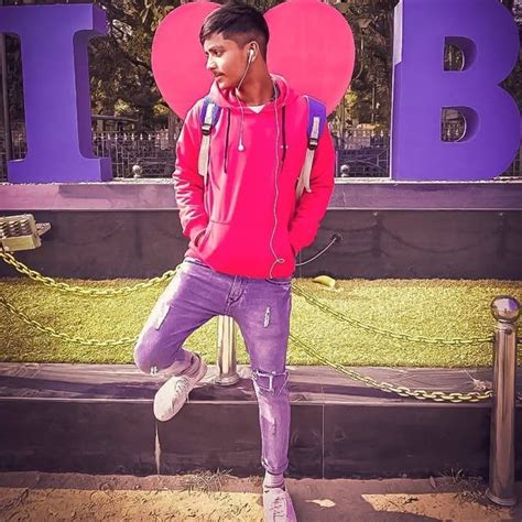 M Badsha Khan Badsha Khan Threads Say More