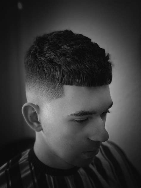 Мужская стрижка кроп 197 фото идей 2024