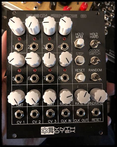 Synthrotek Sequence 8 Black Ln Gate Cv Sequencer Reverb